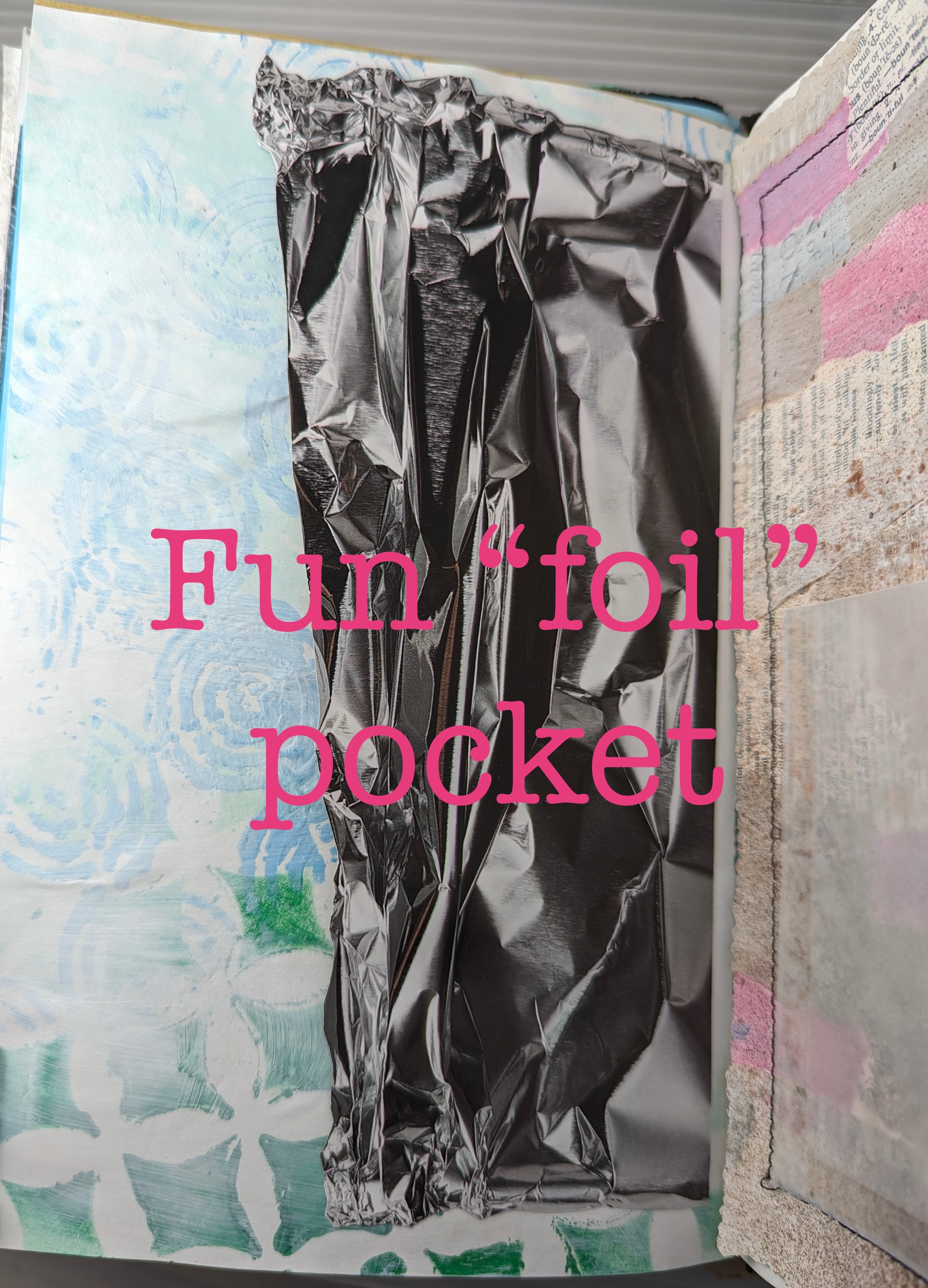 Pockets – Papercraft Crystal